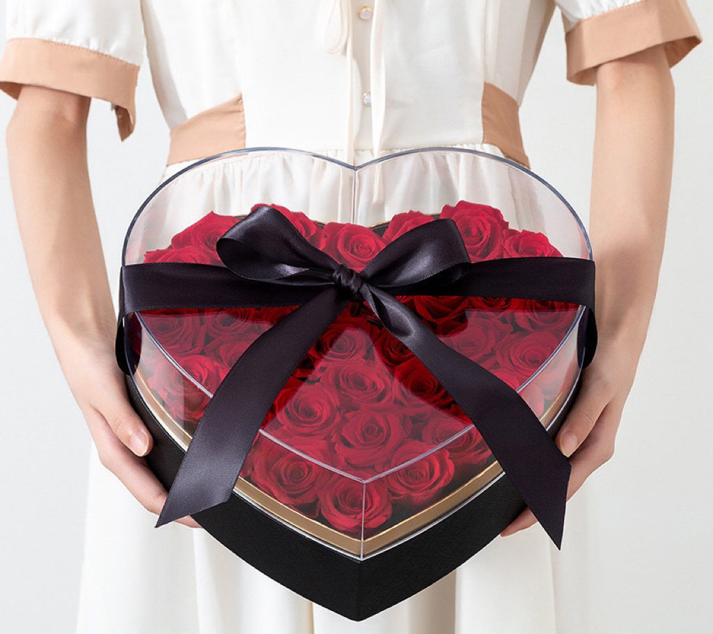 Acrylic Heart Box – theflowerroomsupply